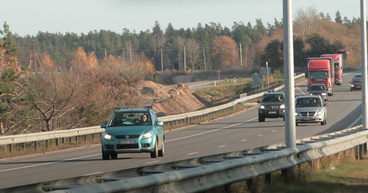 Nuo pirmadienio magistralėse ir greitkeliuose – didesnis leistinas ...