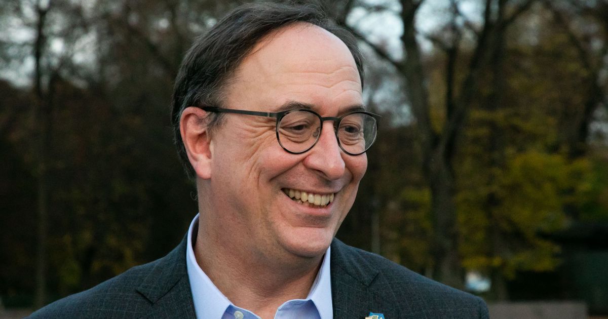 Gintaras FURMANAVIČIUS: Apie savigarbą - Respublika.lt - Naujienų ir ...