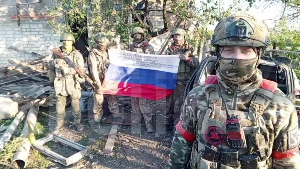 Karinis atstovas: rusai prie Časiv Jaro yra sutelkę iki 25 000 karių ...