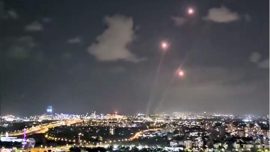 Kariuomenė: Iranas paleido raketas į Izraelį - Respublika.lt - Naujienų ...