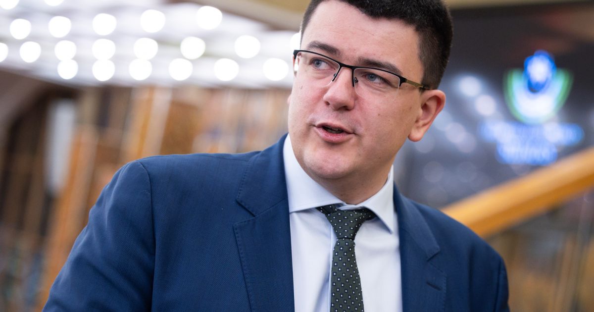 Nacionalinis susivienijimas iš partijos pašalino Seimo narį Vytautą ...