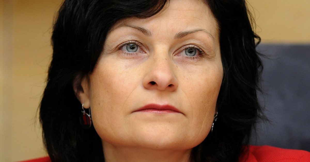 Olava STRIKULIENĖ: Kas prisimena europarlamentarę J.Dičkutę? O ką iš ...