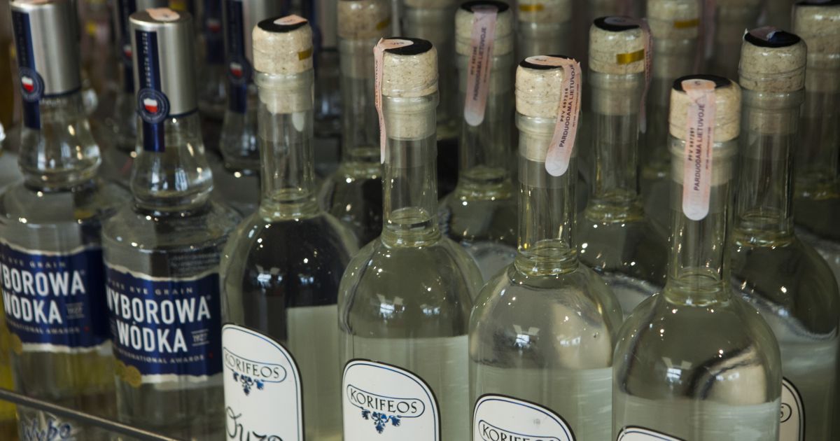 LSMU instituto vadovas: akcizai alkoholiui sumažino jo vartojimą ir ...
