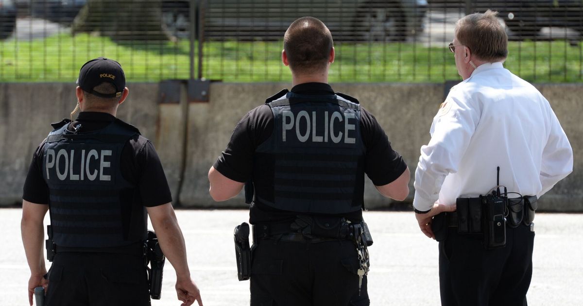 JAV prekybos centre padurta 11 žmonių - Respublika.lt - Naujienų ir žinių portalas