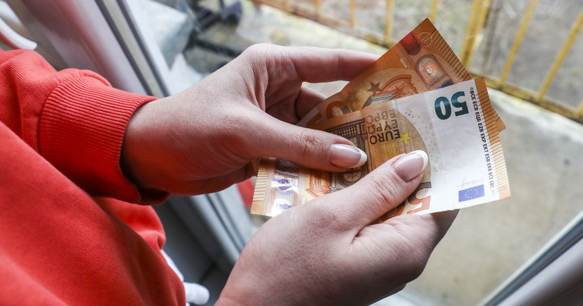 Kaip 2023 metais keisis gyventojų pajamos? - Respublika.lt - Naujienų ir žinių portalas