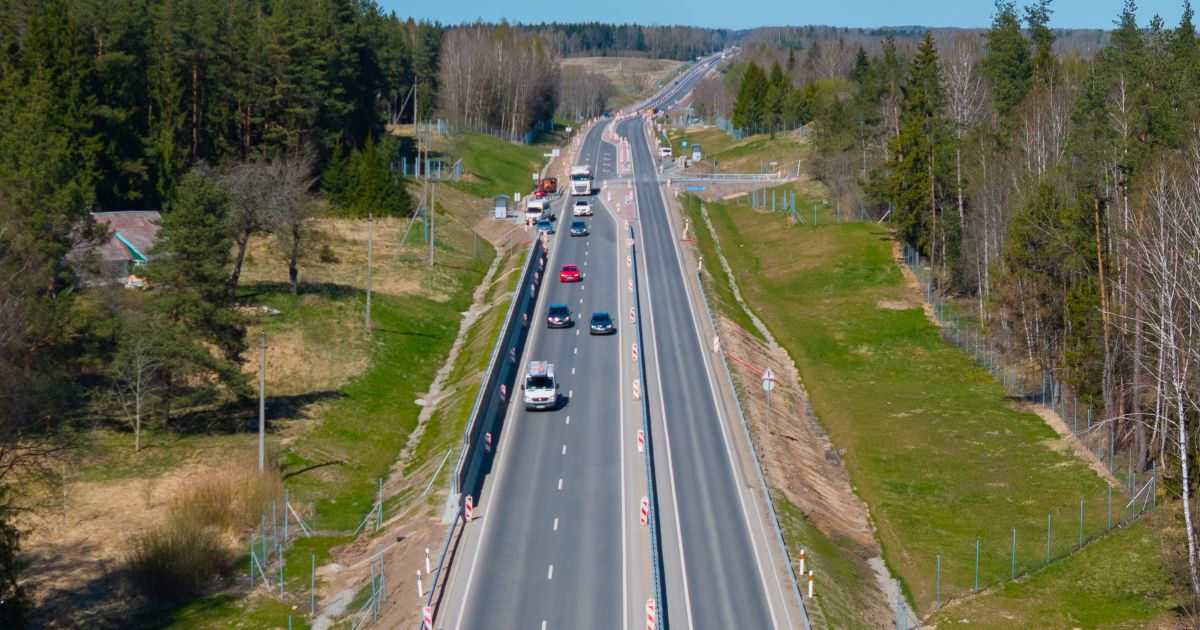Kol bus baigti visi darbai magistralėje Vilnius–Utena, vairuotojai ...