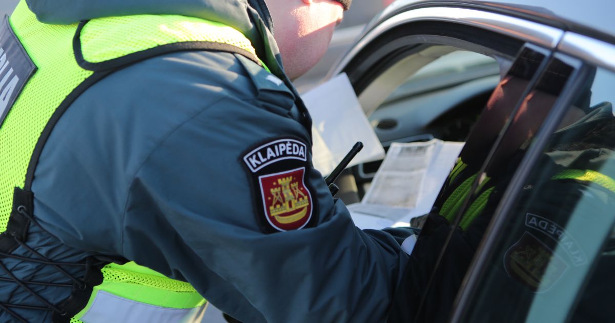 Siūlo sprendimą dėl piktybiškai baudų nemokančių vairuotojų: atsakytų ...